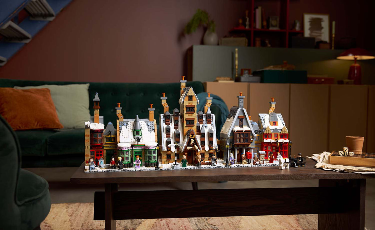 76457 | LEGO® Harry Potter™ Hogsmeade™ Village – Collectors' Edition ...
